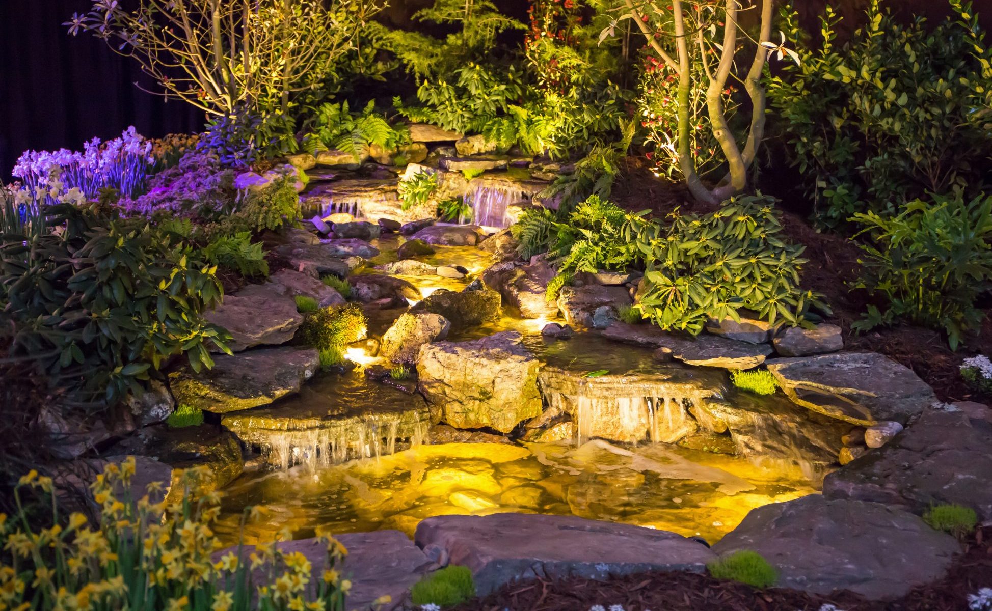 5 Tips to Protect Your Outdoor Water Feature During Winter